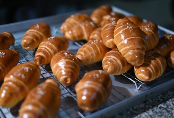 Emerald Hotel Unveils Japanese Salt Bread That Bangkok Foodies Will Go ...